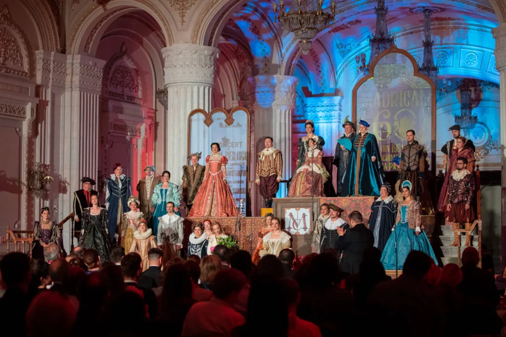 Madrigal. Pe mai multe voci. O expoziție de muzică celestă - Art Safari